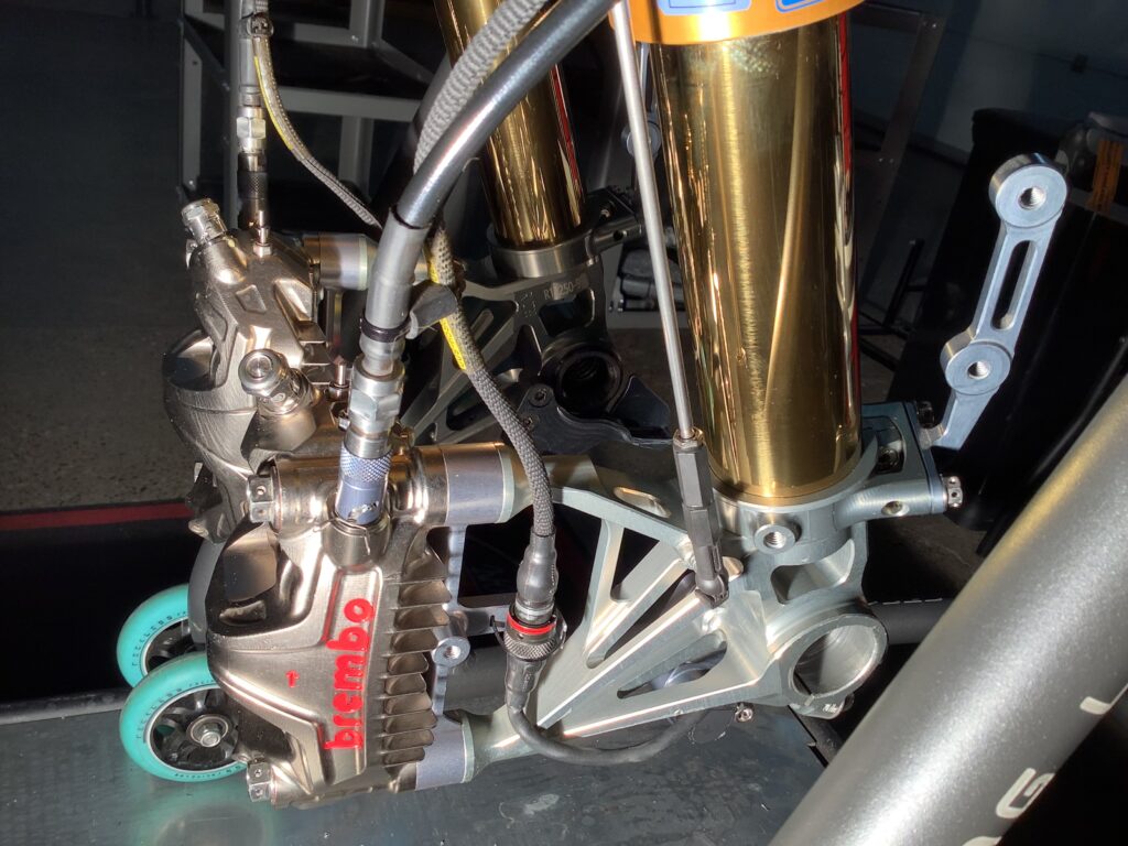 YAMAHA YZF-R1 WSBK 2022 – Gil Motor Sport (FRA)